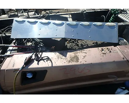 KENWORTH T660 Sun Visor in DES MOINES, IA #31998