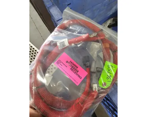 KENWORTH T680 Battery Box OEM# D92-6330-2350 in Holland, MI #2424888