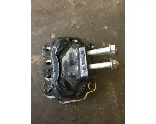 KENWORTH T680 Engine Mounts OEM# A80-1085-004 in Abbotsford, BRITISH ...