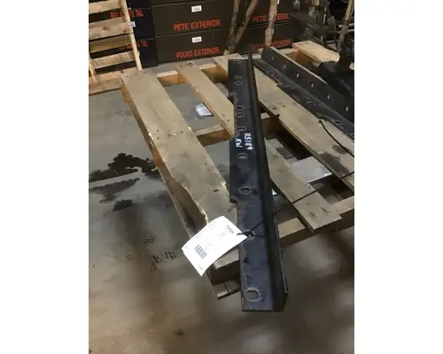 KENWORTH T680 Fifth Wheel Rails in Holland, MI $100.00 #71910