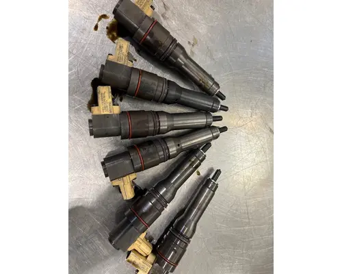 KENWORTH T680 Fuel Injector OEM# 2005596 in Abbotsford, BRITISH ...