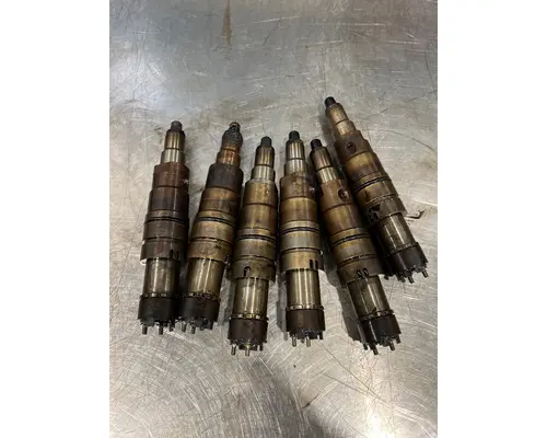 KENWORTH T680 Fuel Injector OEM# P4327147 in Abbotsford, BRITISH ...