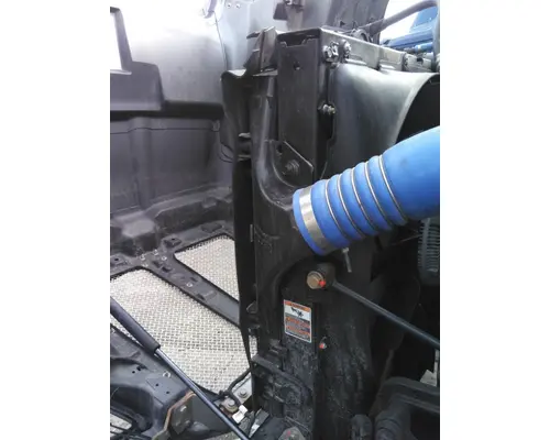 KENWORTH T680 RADIATOR SHROUD in Spokane Valley, WA $300.00 #2236363