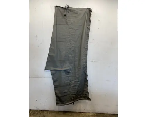 KENWORTH T680 Sleeper Curtain in Dorr, MI #732-10097