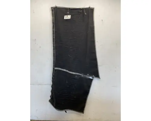 KENWORTH T680 Sleeper Curtain in Dorr, MI #732-10097