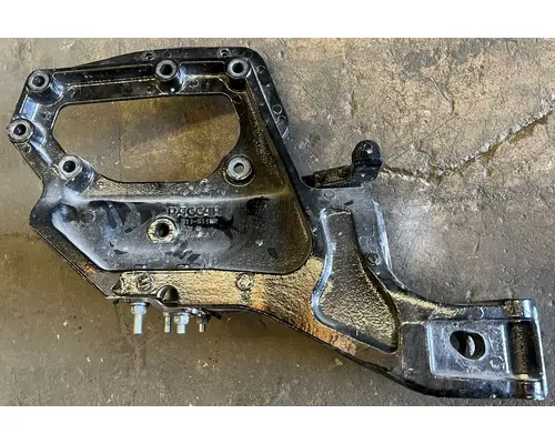 KENWORTH T680 Spring Hanger OEM# B11-6110R in SPOKANE VALLEY, WA $875. ...