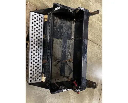 KENWORTH T800 Battery Box in Dorr, MI $250.00 #600-11707