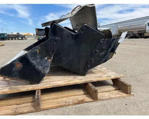 KENWORTH T800 Battery Box in Dorr, MI #600-11743