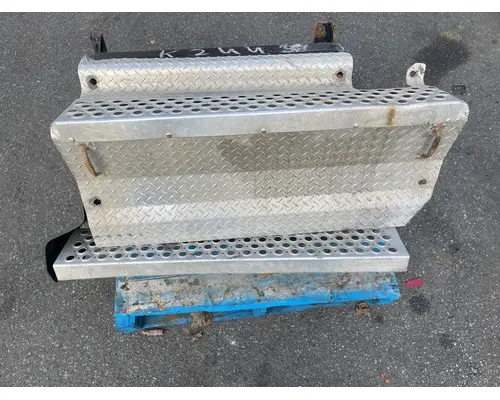 KENWORTH T800 Battery Box in Abbotsford, BRITISH COLUMBIA #41008