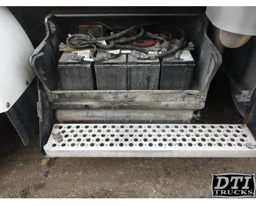 KENWORTH T800 Battery Box in Denver, CO $550.00 #52068