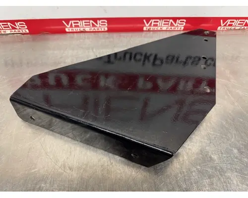 KENWORTH T800 Crossmember Gusset / Parts OEM# K140-2053R in SALT LAKE ...