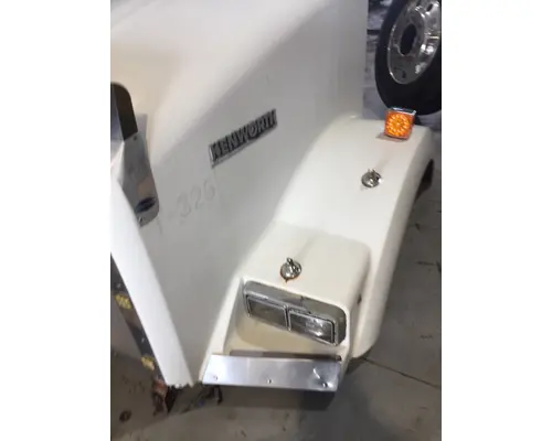 KENWORTH T800 Hood in DEFUNIAK SPRINGS, FL #18217