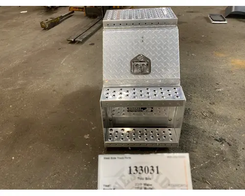 KENWORTH T800 Tool Box in OWENSBORO, KY #133031