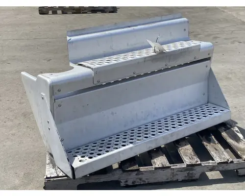 KENWORTH T880 DPF (Diesel Particulate Filter) in Dorr, MI $350.00 #696 ...