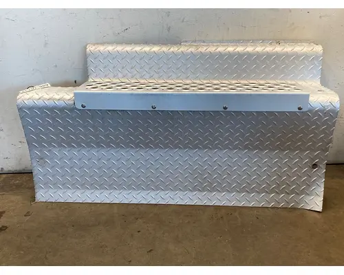 KENWORTH T880 DPF Cover in Dorr, MI $350.00 #696-10134