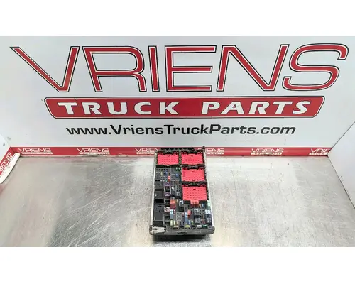 KENWORTH T880 Fuse Box, PDC OEM# P27-1147-0200 in SALT LAKE CITY, UT #2880