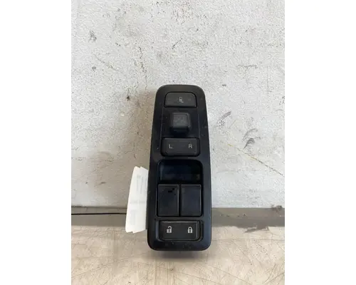 KENWORTH T880 Power Window Switch OEM# P2110491201 in Dorr, MI #745-10217
