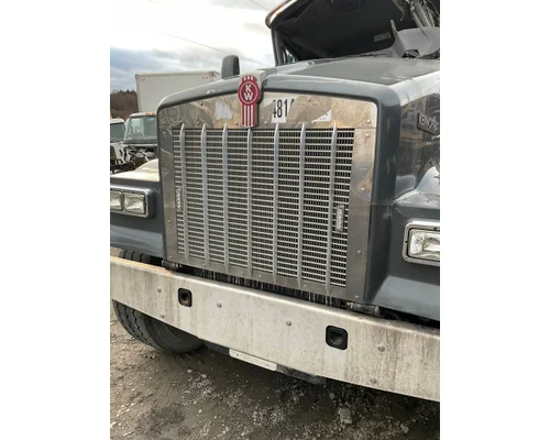 KENWORTH W900 Grille in MORRISVILLE, NY $600.00 #7775