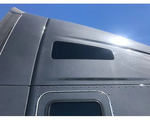 Kenworth T680 Sleeper Window in Kansas City, MO $275.00 #25096289