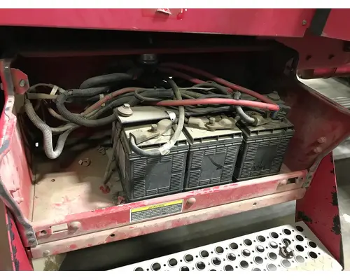 Kenworth T800 Battery Box in Sioux Falls, SD $325.00 #24996129