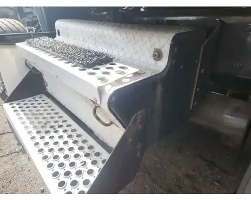 Kenworth T800 Battery Box in NORTH EAST, MD #P-45918