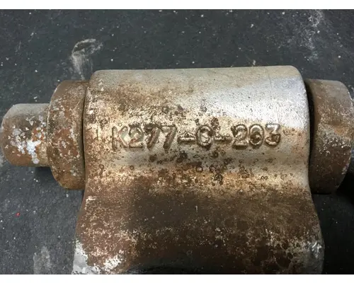 Kenworth T800 Hood Hinge OEM# K277-C-293 in Spencer, IA #24816750