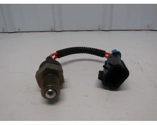 MACK 1MR3482M Electrical Switch OEM# 1MR3482M in OWENSBORO, KY #96041