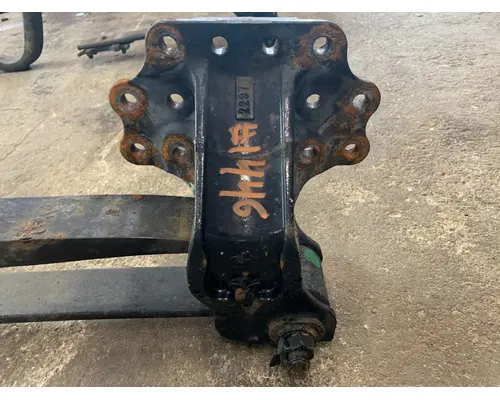 MACK 21525698 Spring Hanger OEM# 21525698 in OWENSBORO, KY $299.99 #136387