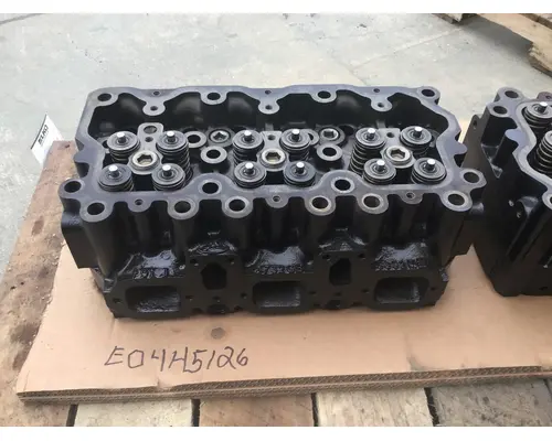 MACK AC CYLINDER HEAD in Easton, MD #CH04H5126A