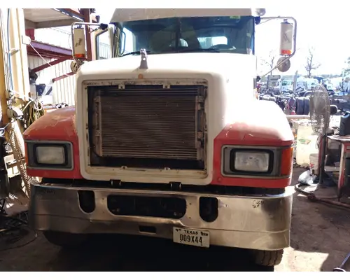 MACK CH613 Hood in PORTER, TX #6333