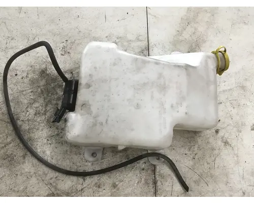 MACK CH613 WINDSHIELD WASHER RESERVOIR OEM# 34QT48M3 in Easton, MD # ...