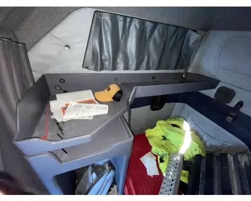 MACK CX613 VISION Sleeper Cabinet in KANSAS CITY, MISSOURI #8572