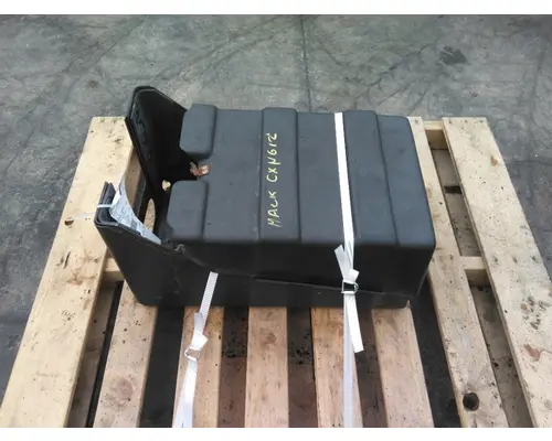 MACK CXN612 BATTERY BOX in Easton, MD #BB05H5142R