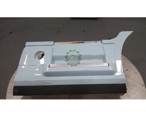 MACK CXU613 8916 chassis fairings OEM# 82734662 in Advance, NC $996.97 ...