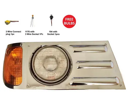 MACK Granite CV713 Headlight OEM# 2MO533AM2 in Dorr, MI #611-17189