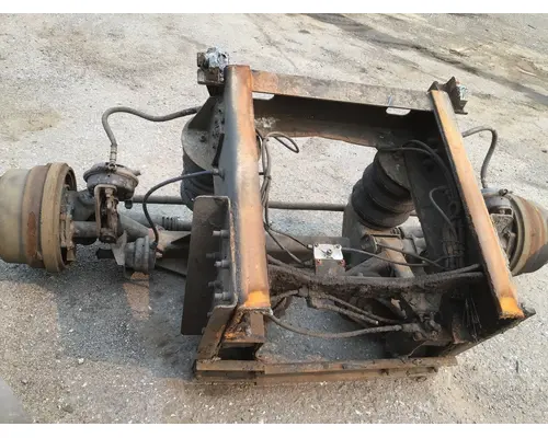 MACK LEU613 Lift Axle in FITCHBURG, MA $1,500.00 #1037639