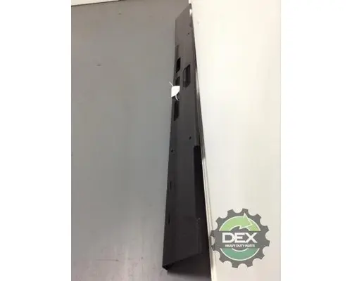 MACK LR 8611 bumper, front OEM# 82795006 in Advance, NC $489.24 #269013