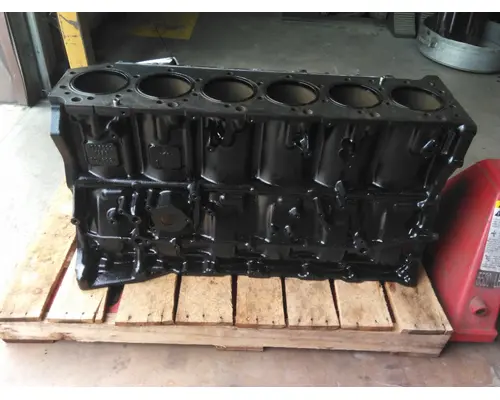 MACK MP7 CYLINDER BLOCK OEM# 1002099 in Easton, MD $1,500.00 #CB11F6168