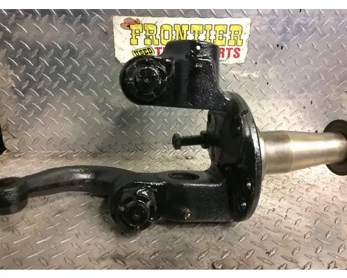 MACK Nuts Front RH Spindle OEM# 18000 Non ABS in Dorr, MI #401-14923