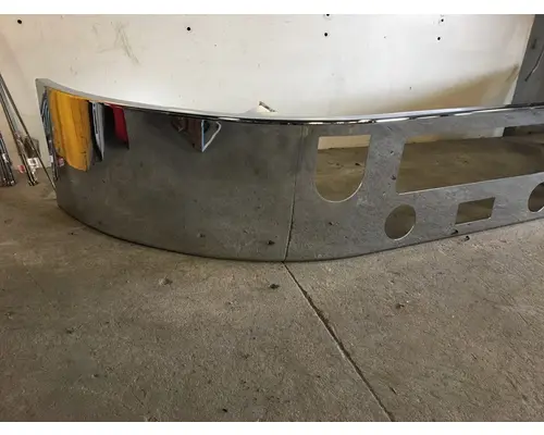 MACK Pinnacle CXU613 Bumper OEM# 612F-U in Dorr, MI #602-13710