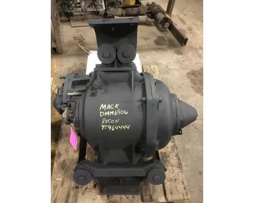 MACK TC-2520 TRANSFER CASE ASSEMBLY OEM# 11KBA51870P1 in Toledo, OH ...