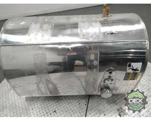 MACK 2341 fuel tank OEM# 21172496 in Advance, NC #564582