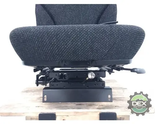 MACK Seat, Front OEM# 78588756 in Advance, NC $570.96 #570465
