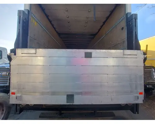 MAXON DMD SERIES LIFT GATE ASSEMBLY in Stockton, CA #2223491