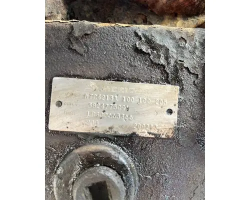 MERITOR 7400 Transfer Case Assembly in KANSAS CITY, MISSOURI #3147