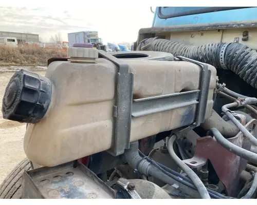 Mack CS MIDLINER Radiator Overflow Bottle / Surge Tank in Des Moines ...