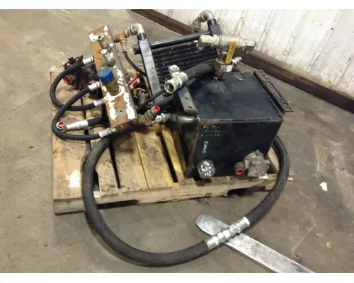 Mack RW SUPERLINER Wet Kit in Spencer, IA #24565317