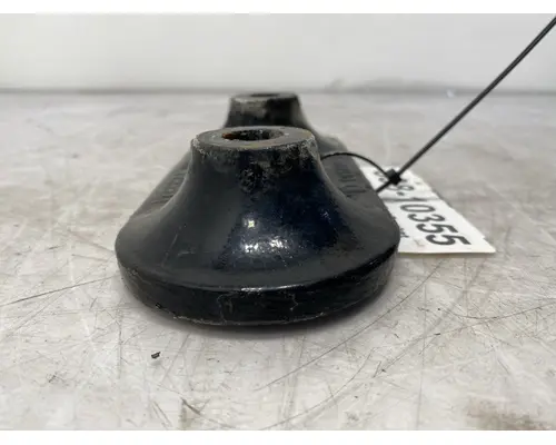 PACCAR DX40 Torque Rod Bracket OEM# 0306830 in Dorr, MI #338-10355