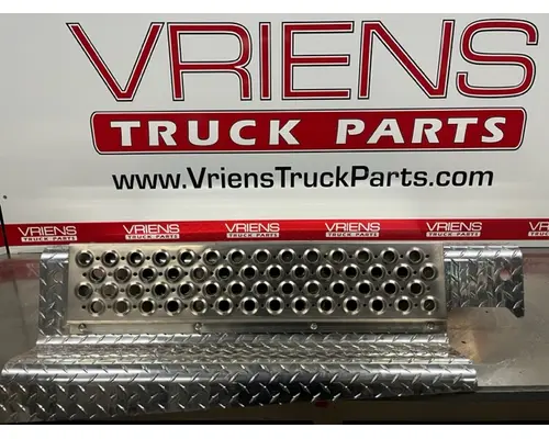 PACCAR KENWORTH DPF Box Cover Only in SALT LAKE CITY, UT #100479