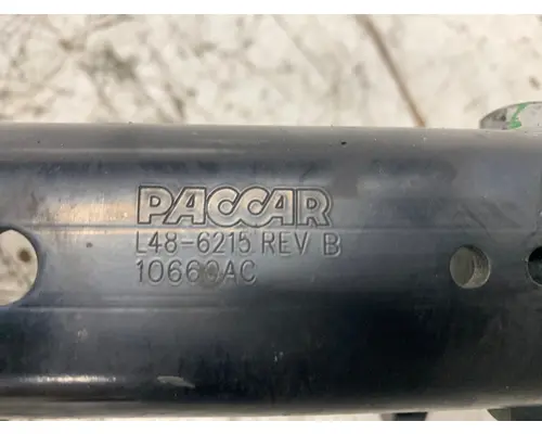 PACCAR L48-6215 Hood Hinge(1180) OEM# L486215 in OWENSBORO, KY #142104